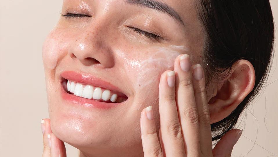 The 7 Rules of Face Washing, According to Dermatologists – Pili Ani PH